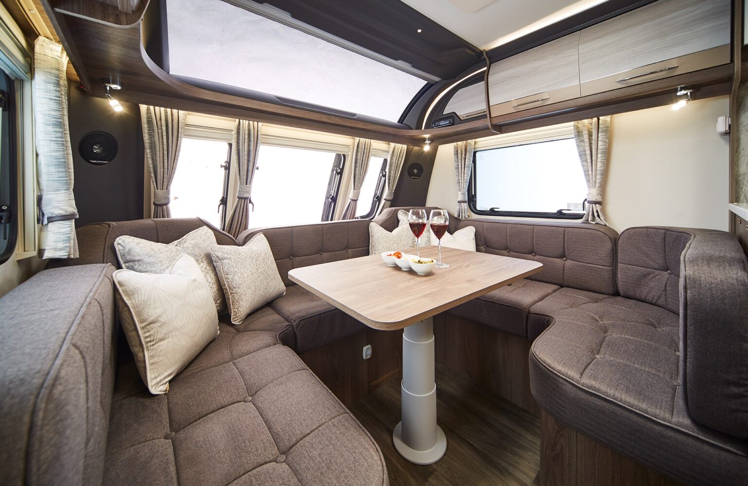 Caravan Layouts - Types Of Caravan Layouts - Grantham's