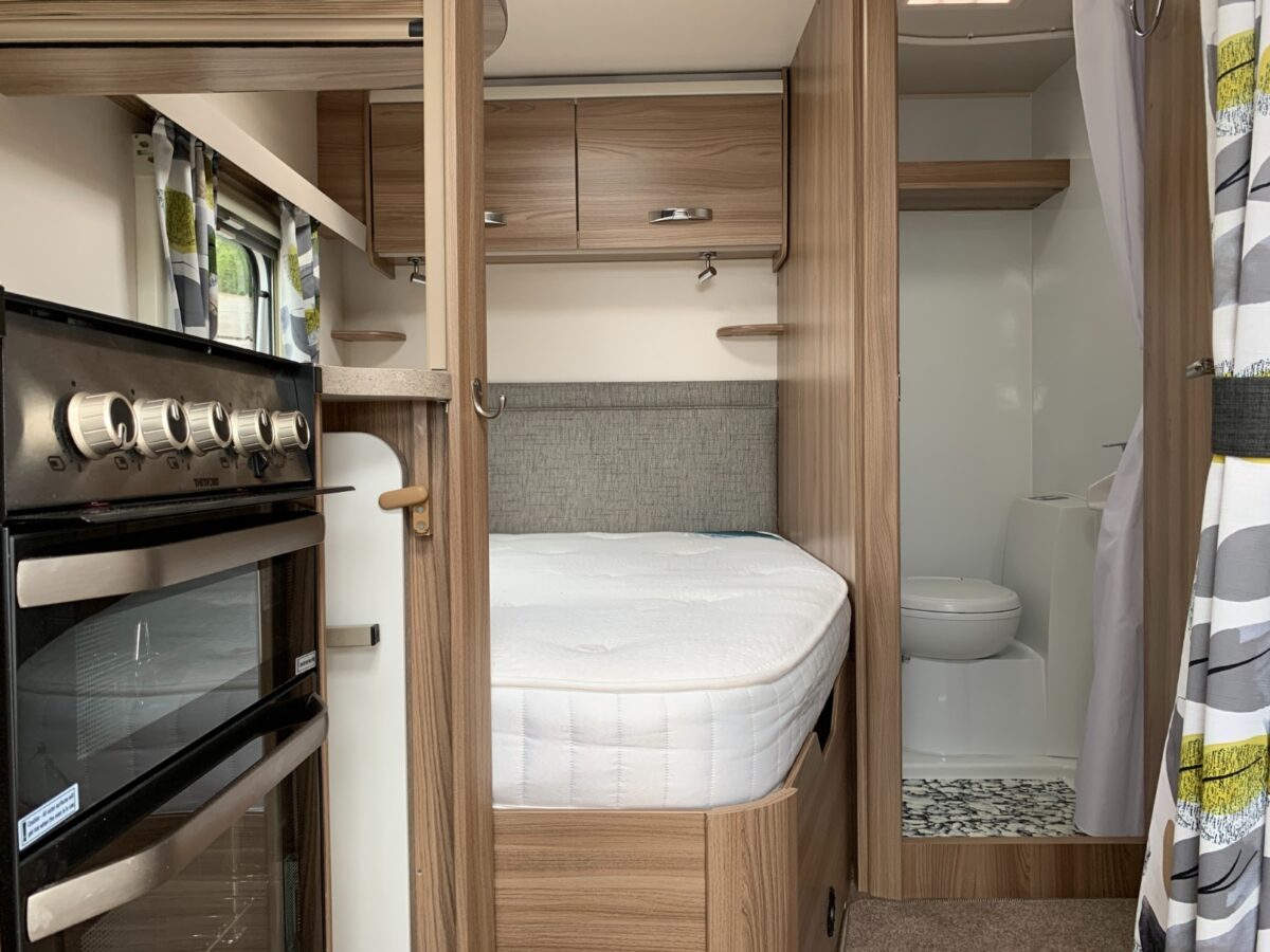 Caravan Layouts - Types Of Caravan Layouts - Grantham's