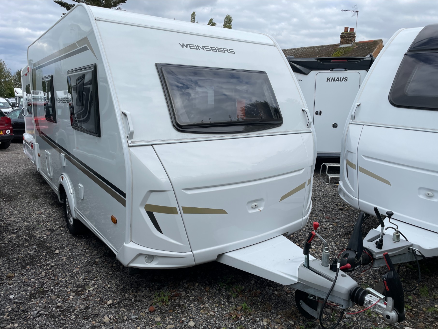 Weinsberg CaraOne 400 LK DD - 13141 (2024) for Sale - Dealer