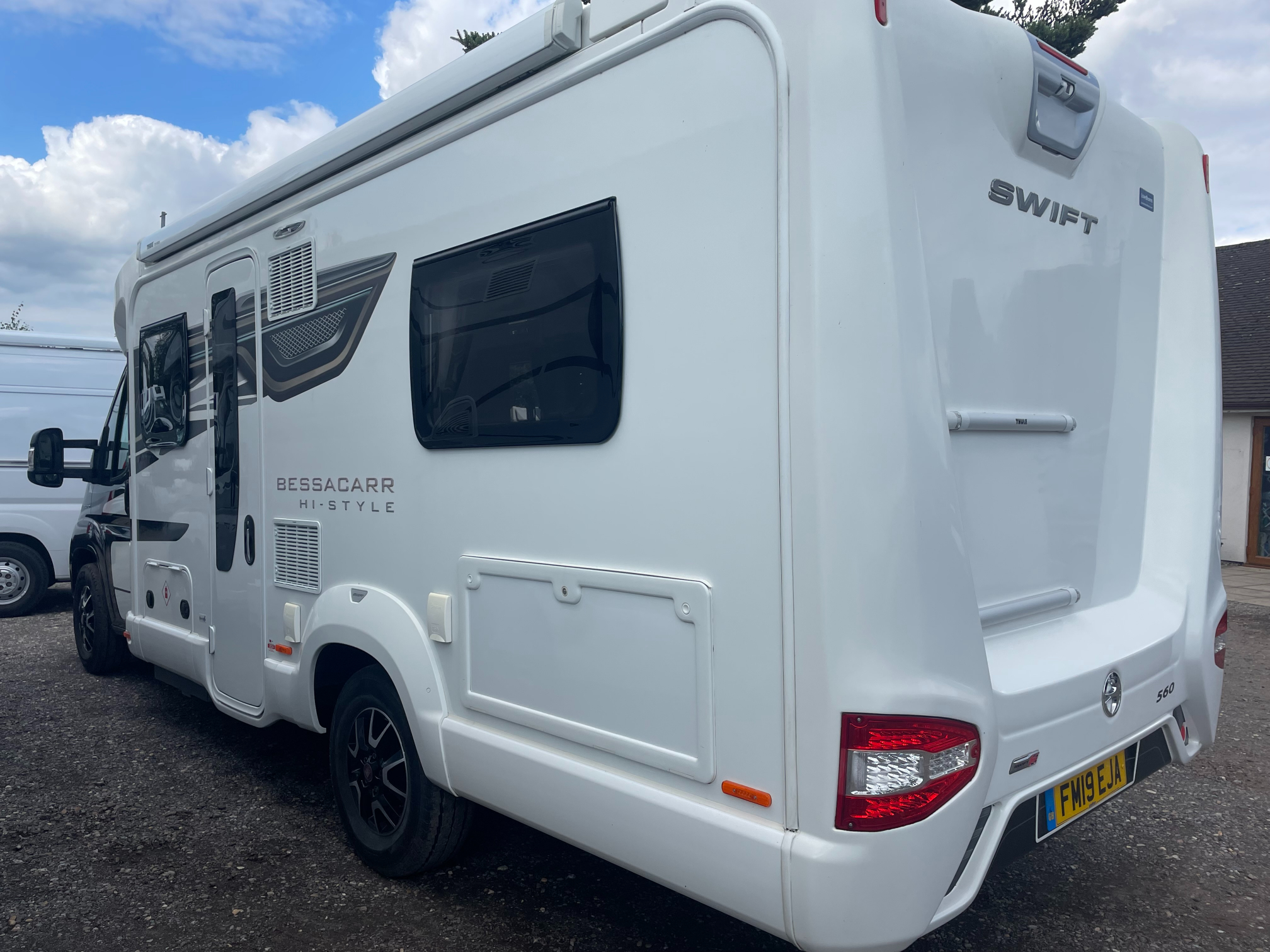 Swift Bessacarr Hi-style 560 Lounge (2019) for Sale - Dealer