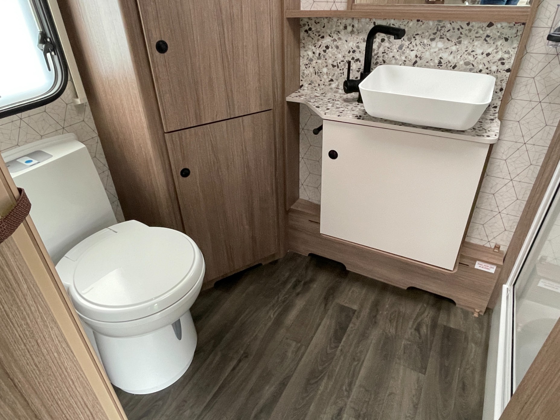 Coachman Acadia 460 (2025) - Display Model - for Sale - Dealer