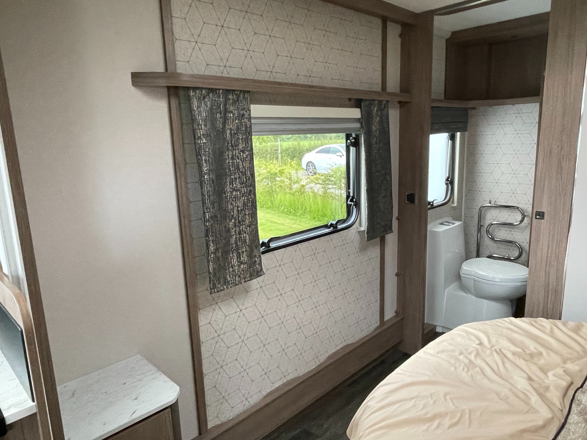 Coachman Acadia 575 (2025) - Display Model - for Sale - Dealer