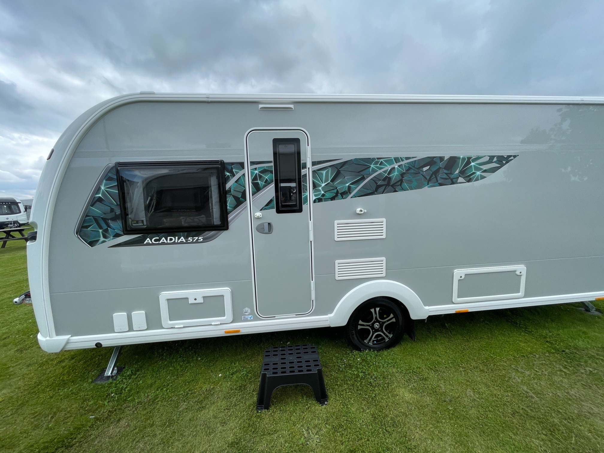 Coachman Acadia 575 (2025) - Display Model - for Sale - Dealer