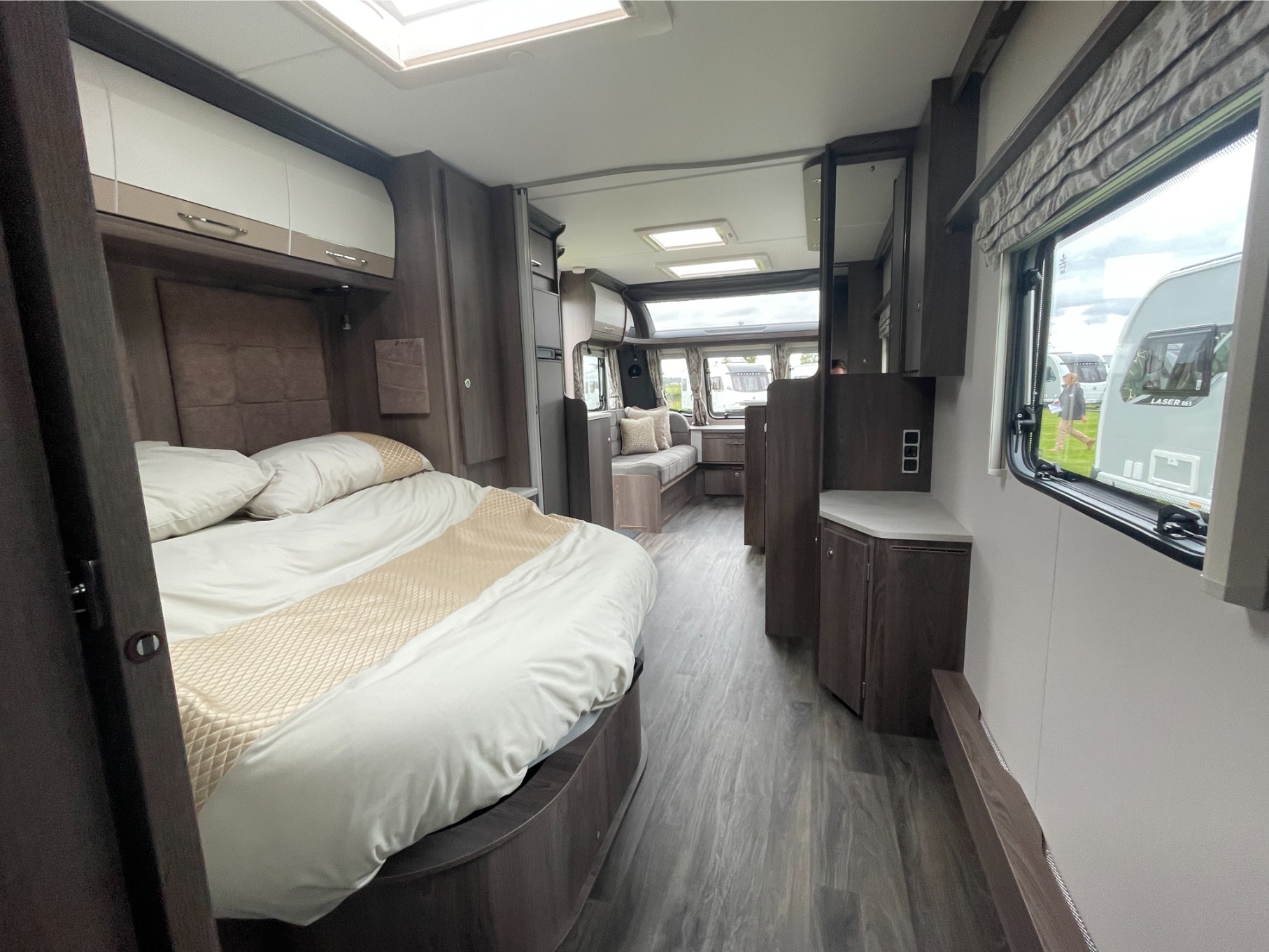Coachman Laser 875 Xtra (2025) - Display Model - for Sale - Dealer
