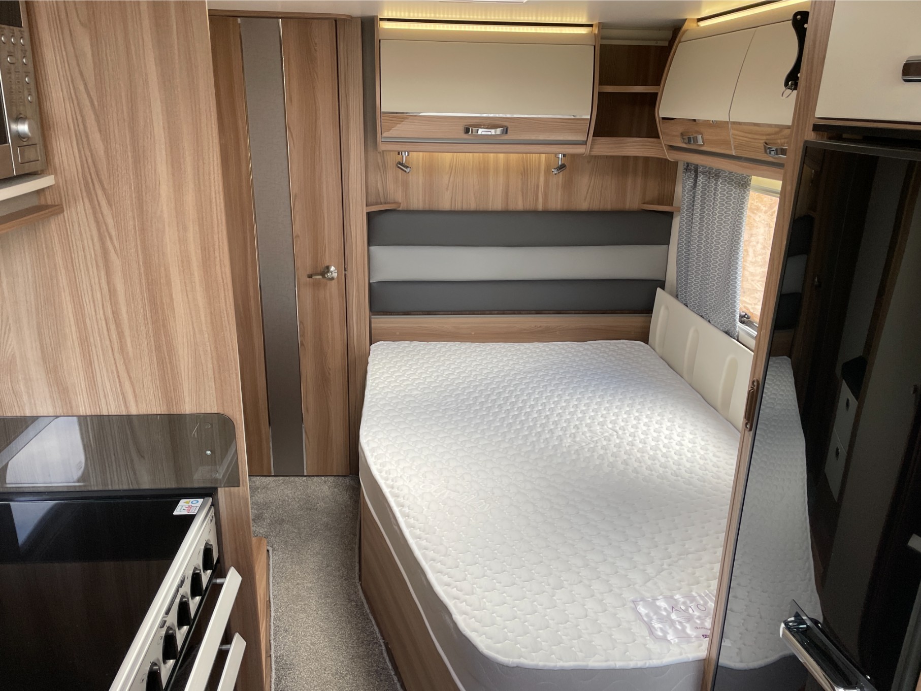 Swift Bessacarr 584L (2018) for Sale - Dealer