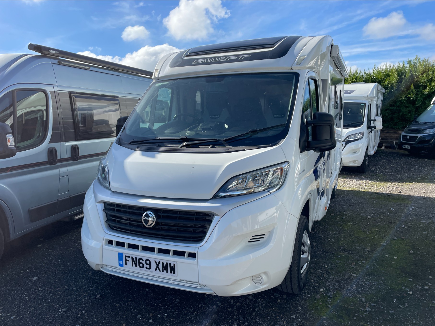 Swift Escape Compact 402 (2020) for Sale - Dealer