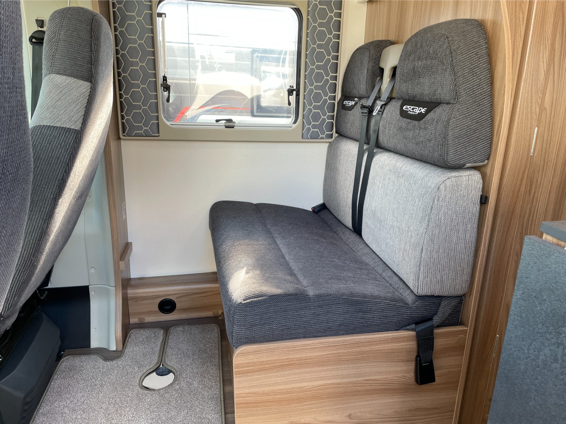 Swift Escape Compact 402 (2020) for Sale - Dealer