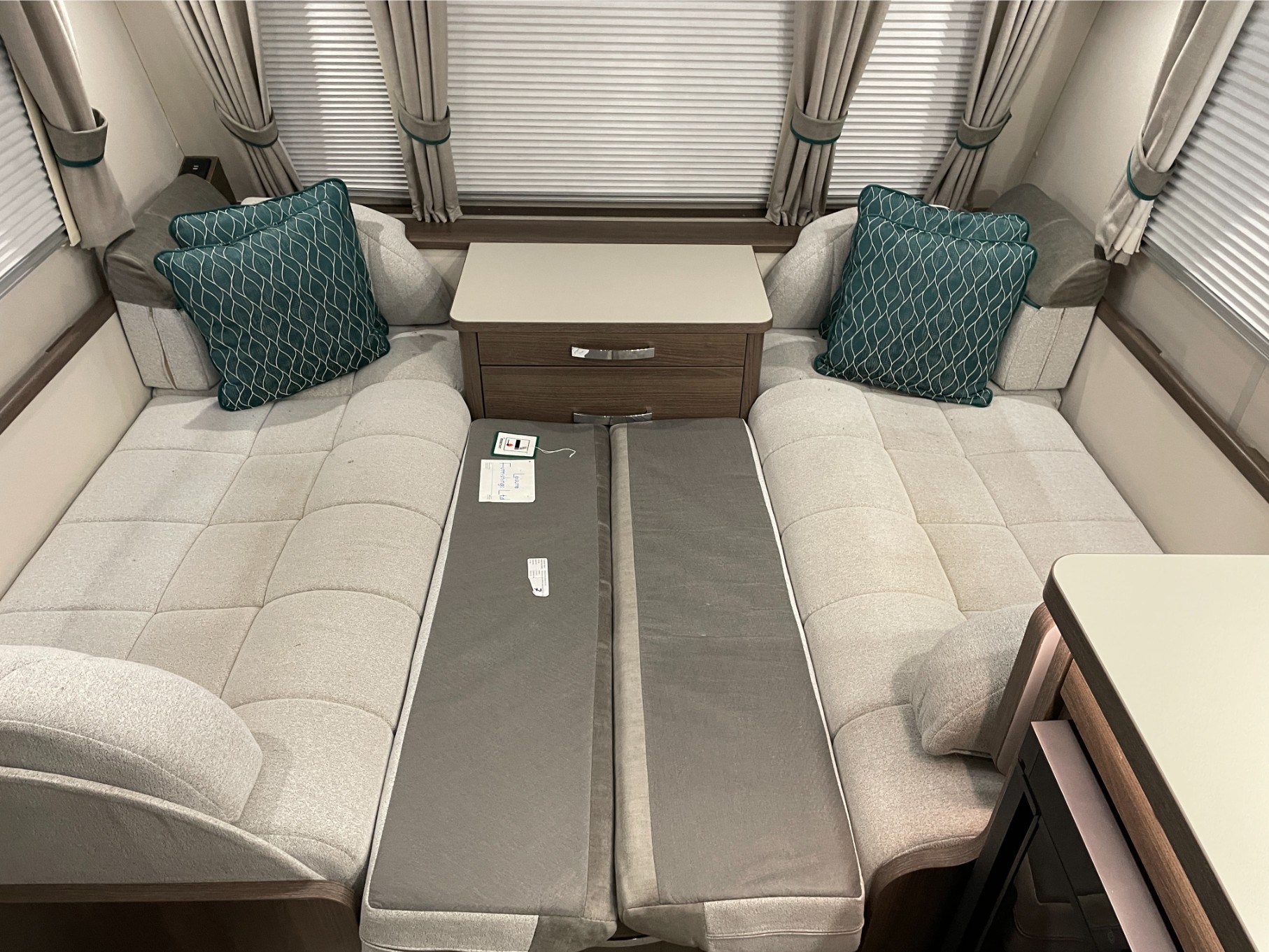 Elddis Affinity 550 (2023) for Sale - Dealer